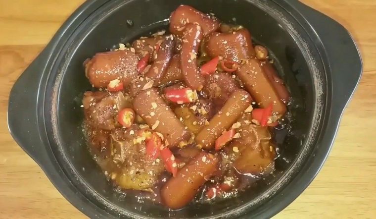 Cách làm đuôi heo kho tiêu dẻo ngon, đậm đà, hao cơm | KhaiStore.vn